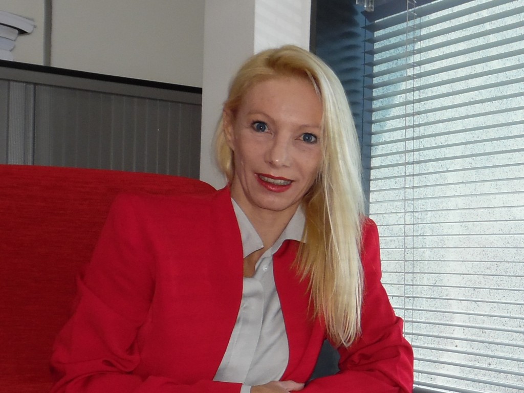 Cindy Erasmus Picture high res – Jobs in Africa – Find work in Africa ...